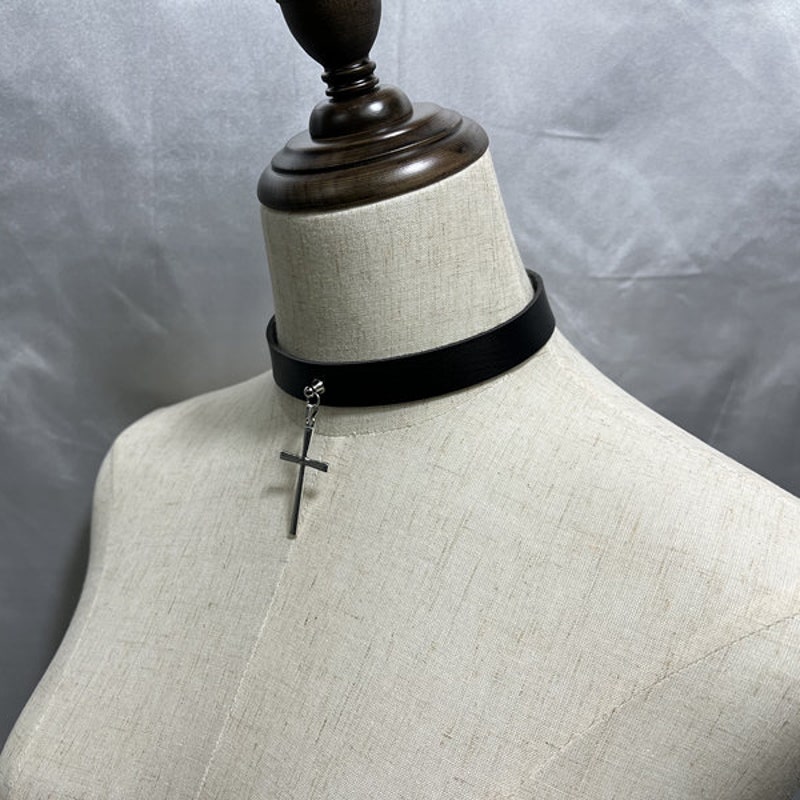 Cross Choker - Etsy