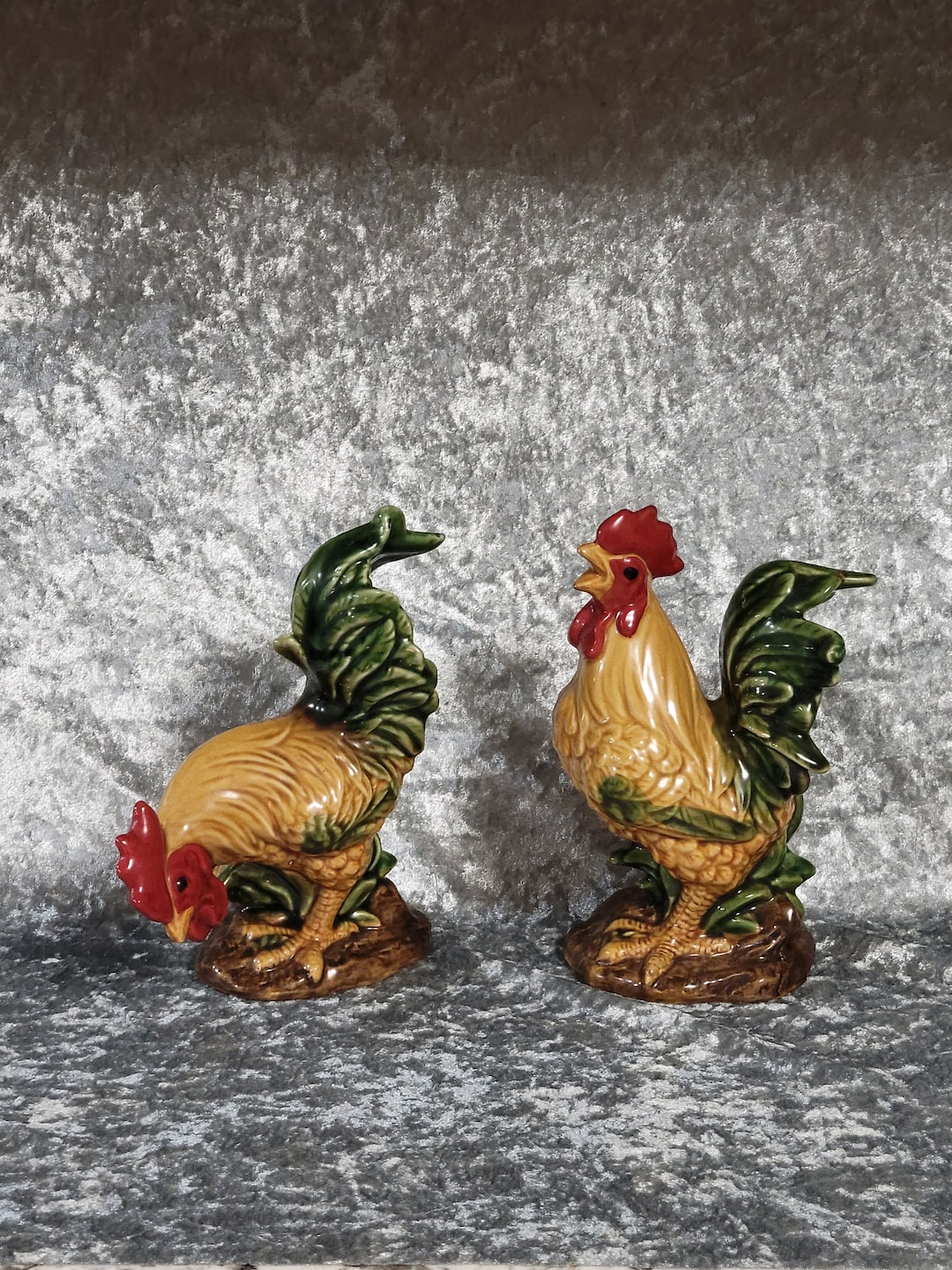 Vintage Rooster Figurines One's A Crowing, and One's a Pecking. Rooster ...
