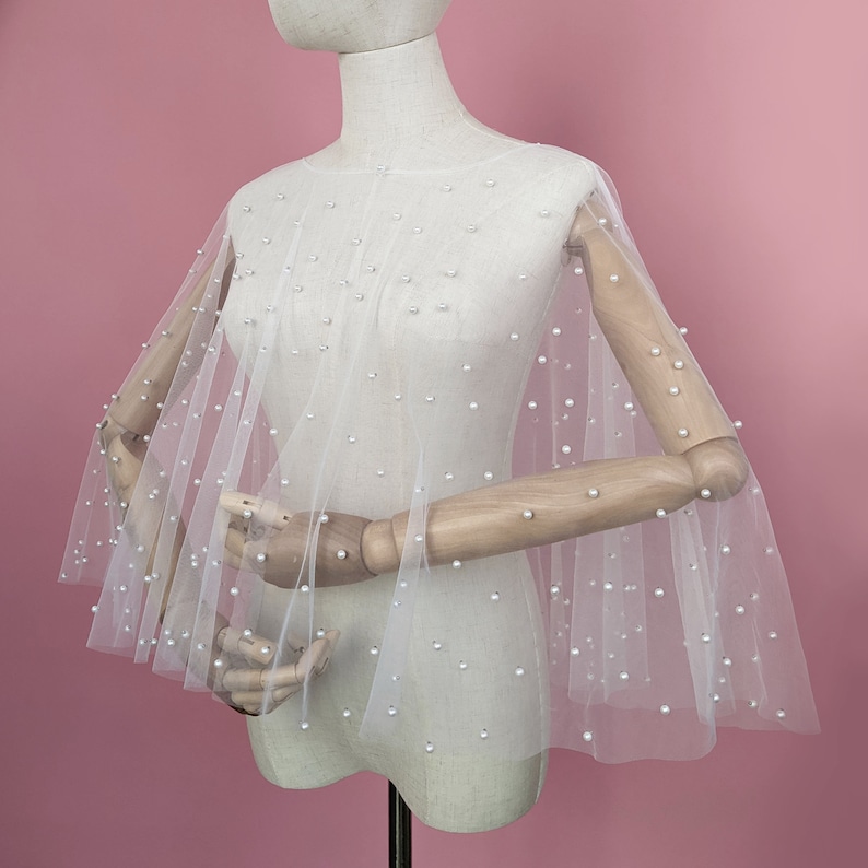 White Pearl Capelet Snow White Scattered Pearls White Color - Etsy