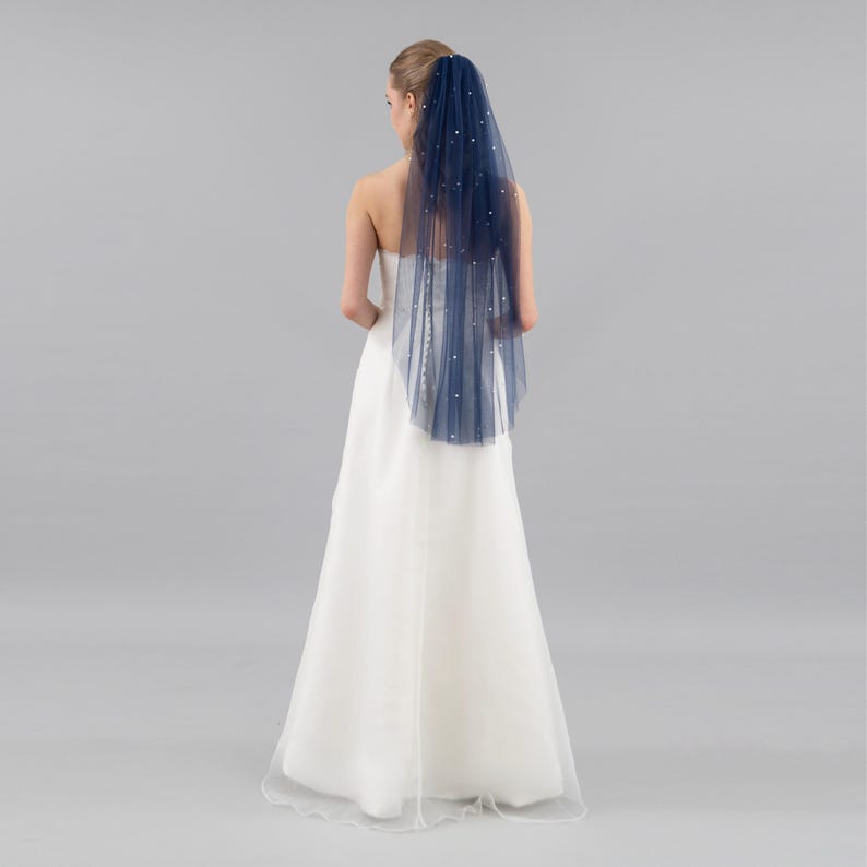 Navy Blue Wedding Veil: Scattered White Pearls, Gold Comb - Etsy