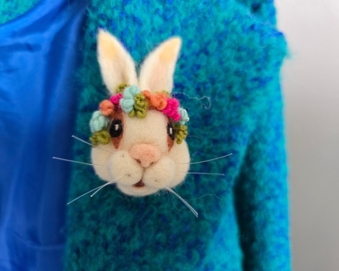 Brooches, Pins & Clips, Handmade 100% Wool Felt Rabbit Brooch ...