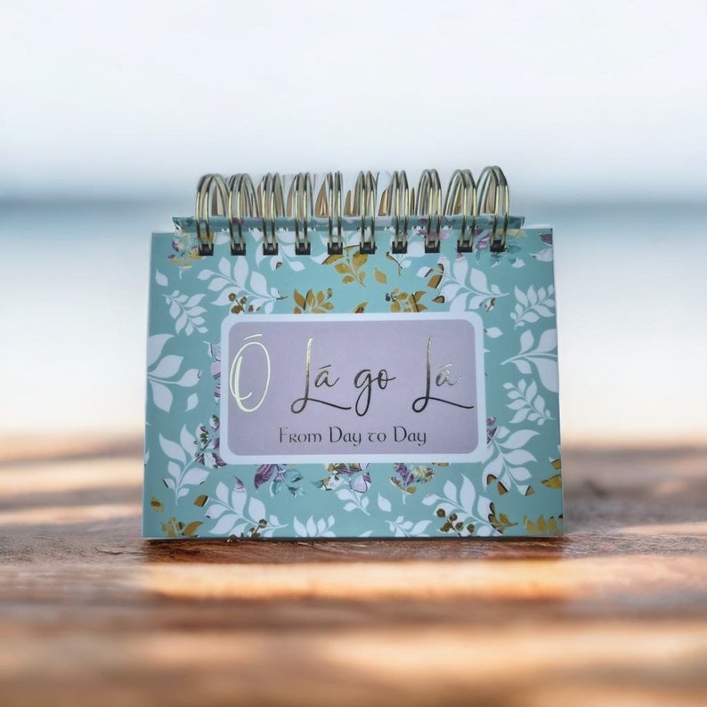 O Lá Go Lá Irish / Gaeilge Desktop Calendar - Etsy