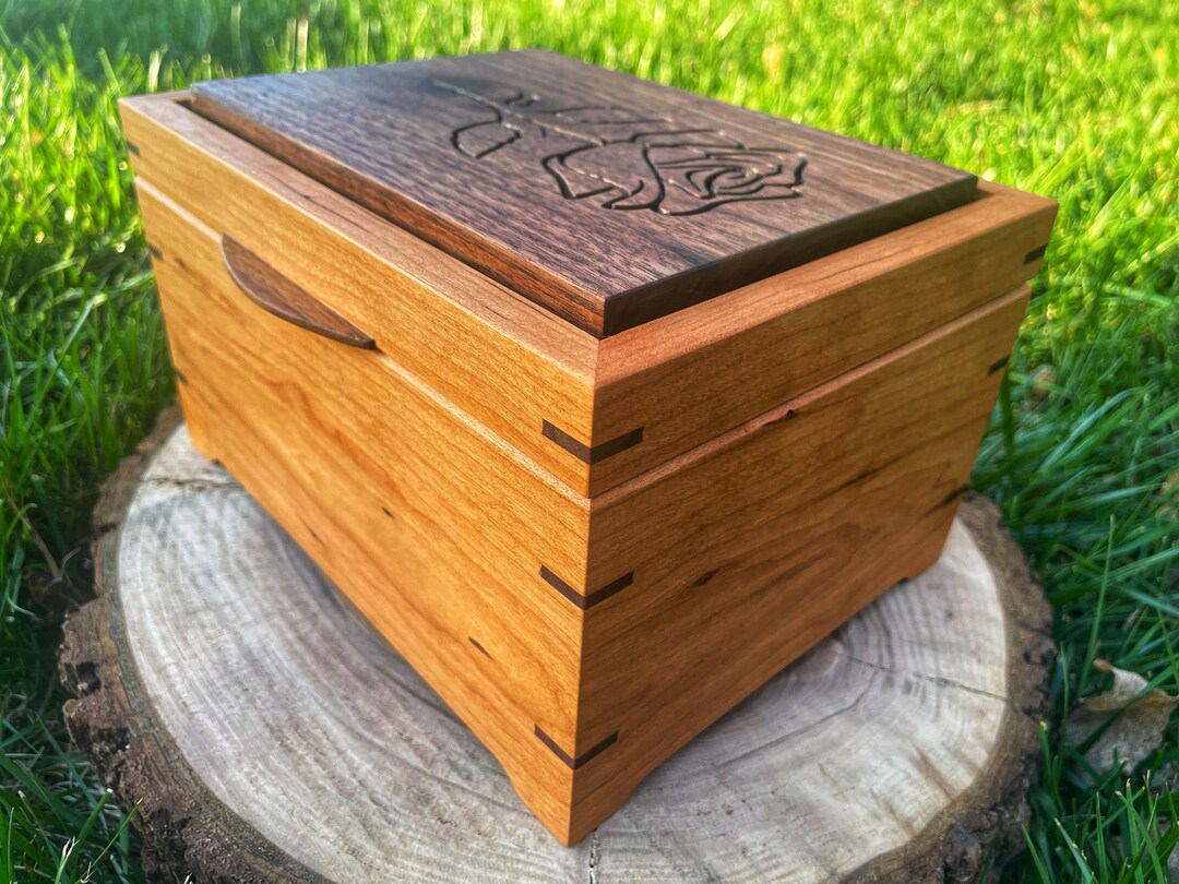 Cherry and Walnut Keepsake Jewelry Box With Carved Lid | Rose Carving ...