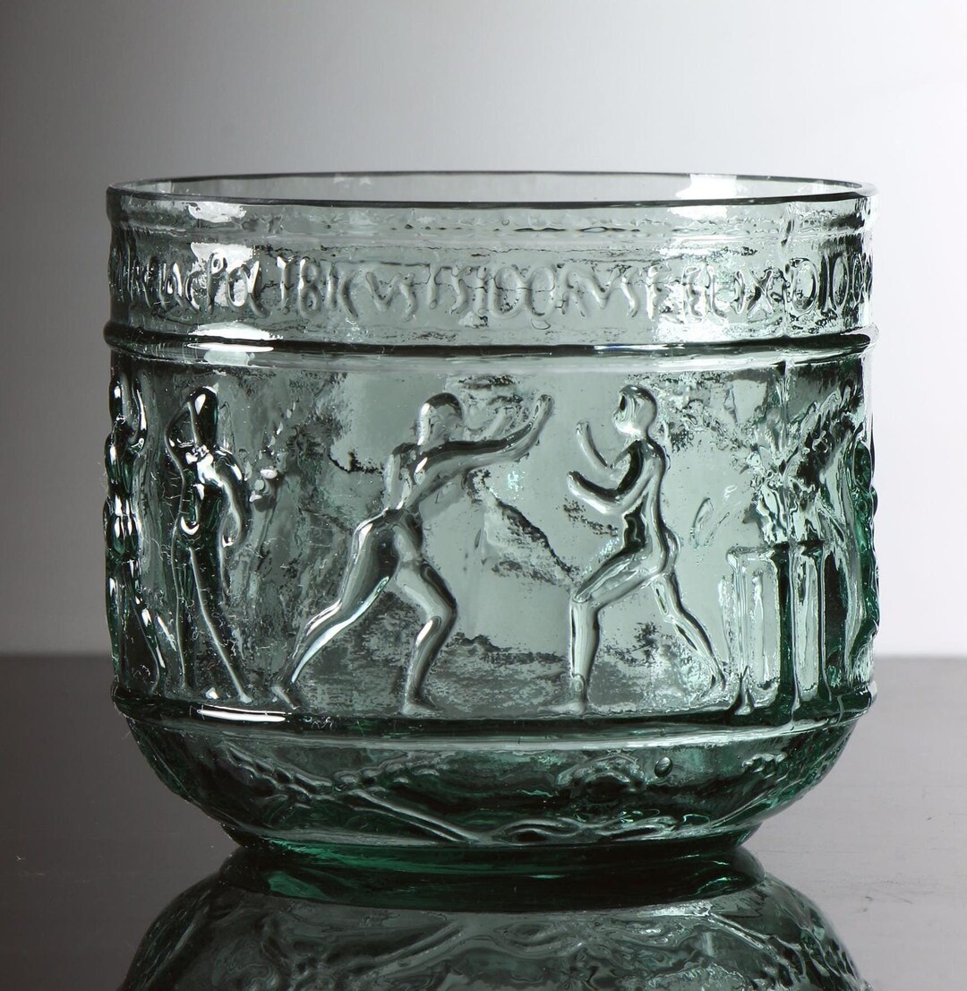 Roman Circus Beaker Showing Boxers (049a in Blue-green Glass) - Etsy