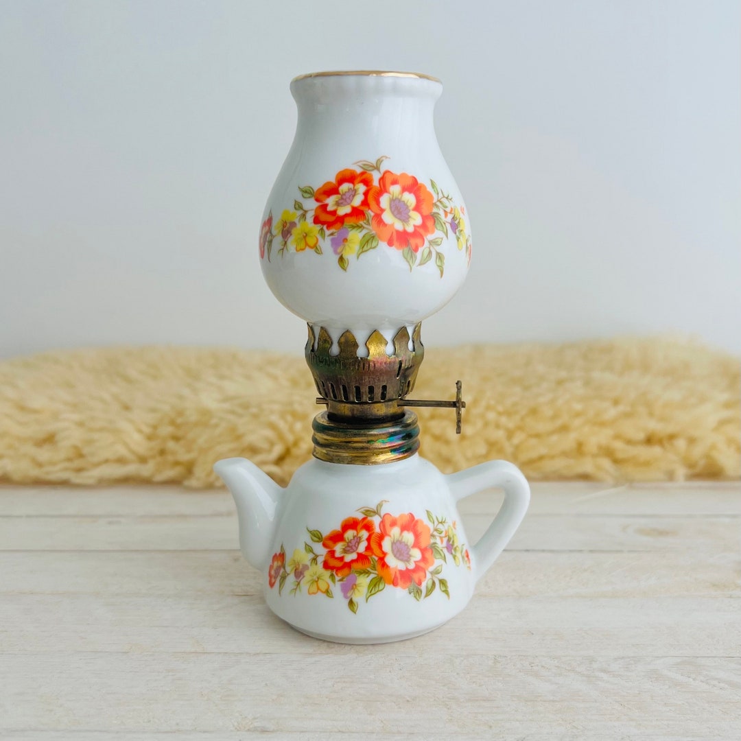 Vintage Mini Kerosene Lamp / Brand New in Original Box / Cute Small Oil ...