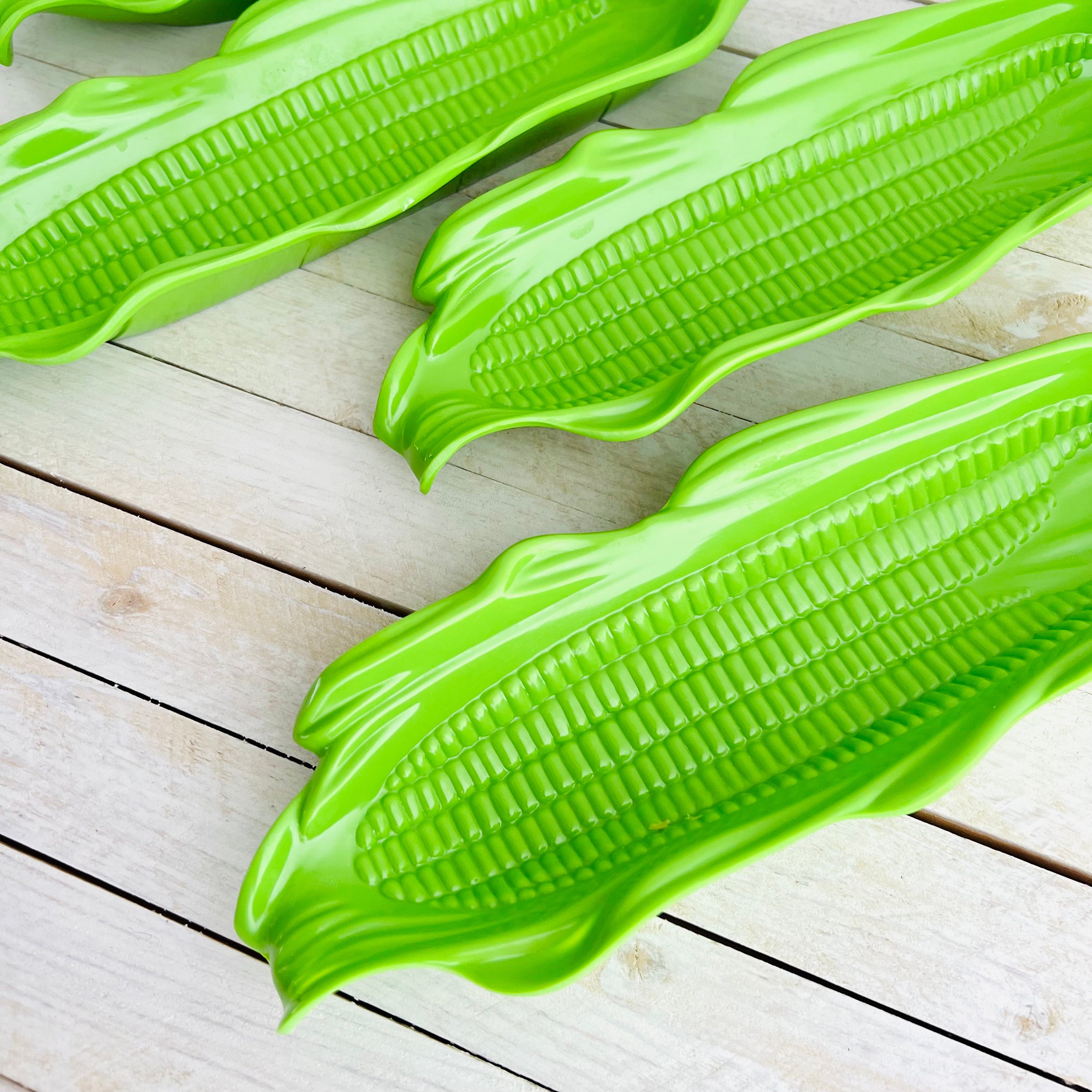 Vintage Corn Trays / Melamine Corn on the Cob Holders / Set of 4 ...