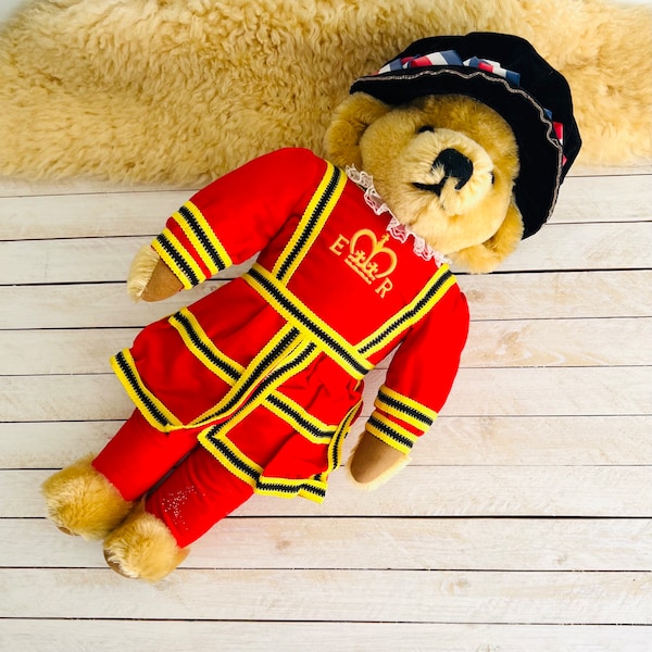 Royal Guard Teddy Bears - Etsy