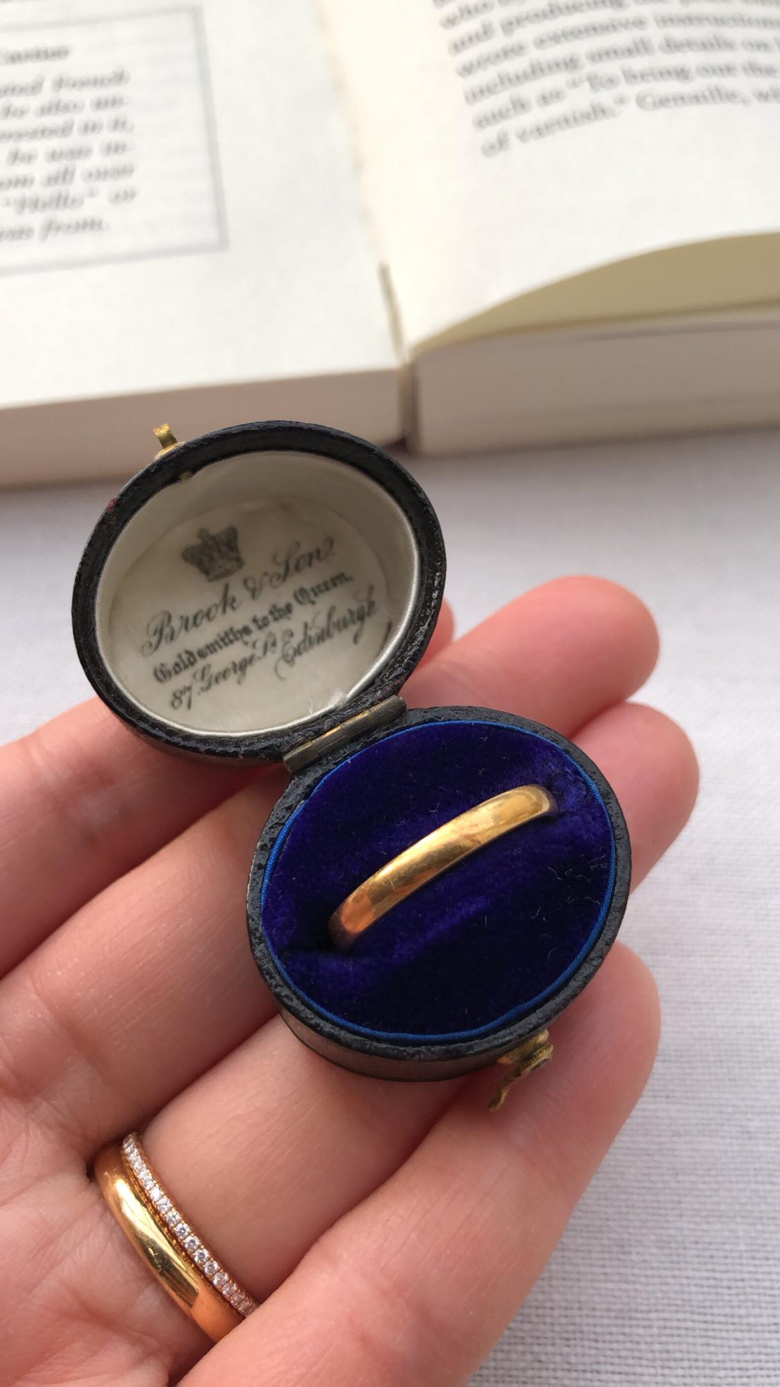 Vintage English 22k/22ct Yellow Gold Posy/posey/poesy/posie Band/ring ...