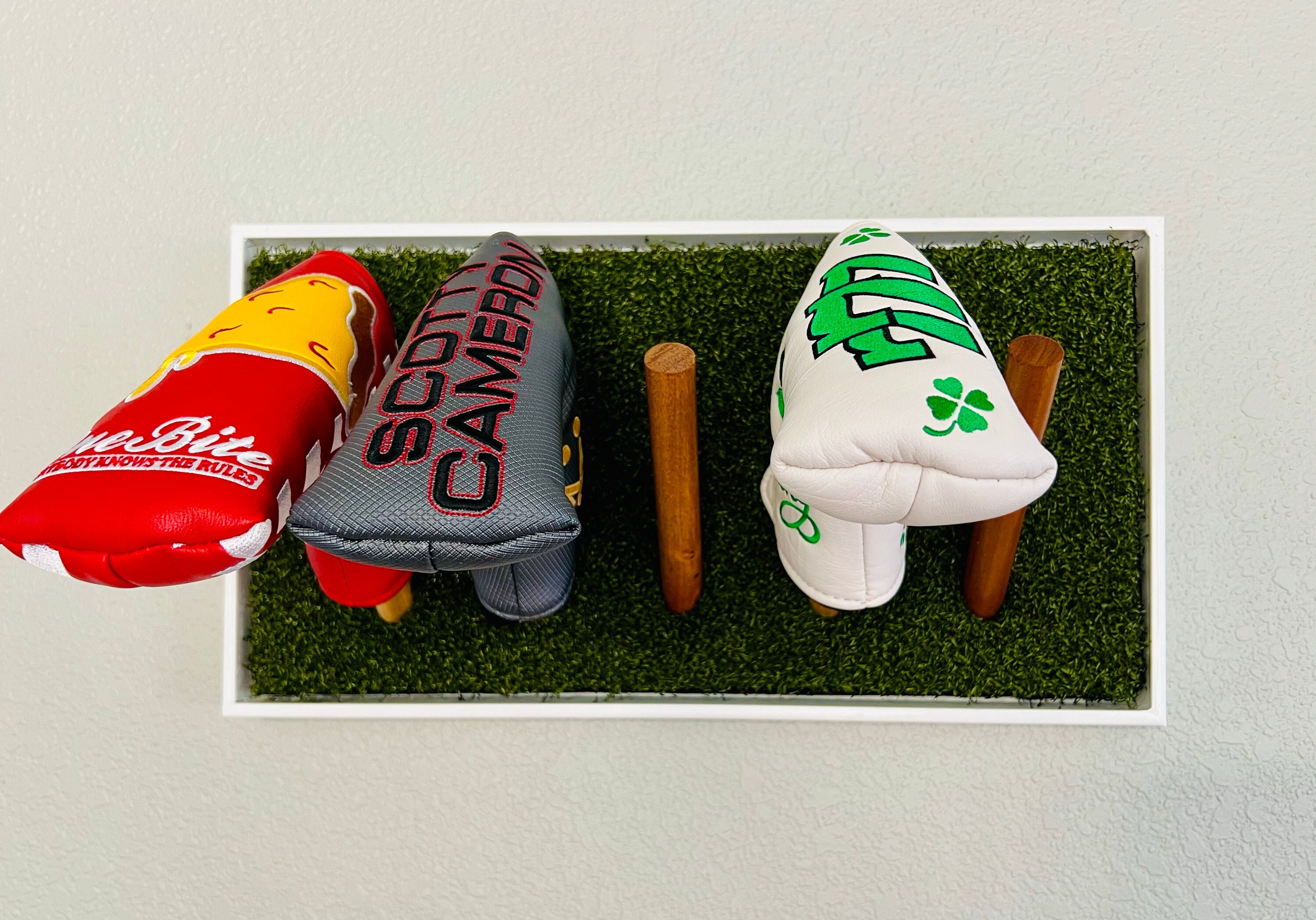 Golf Putter Head Cover Display - Green Turf - Etsy