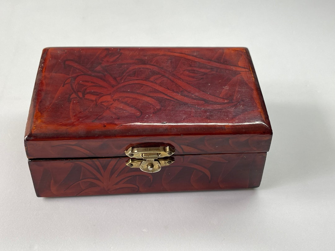 Vintage Lacquered Box - Etsy