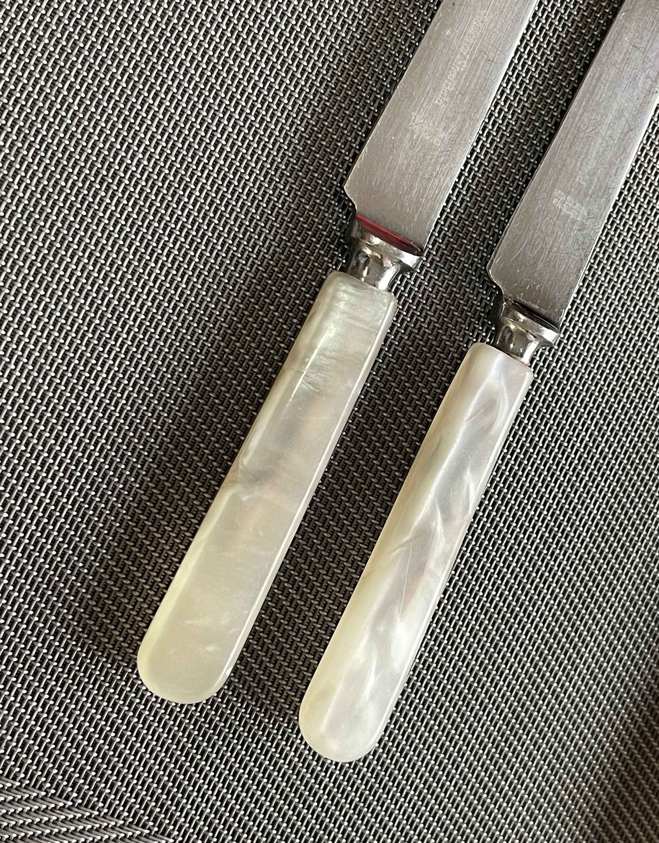 Vintage 1940's Viners of Sheffield England Handled Serrated Dinner ...