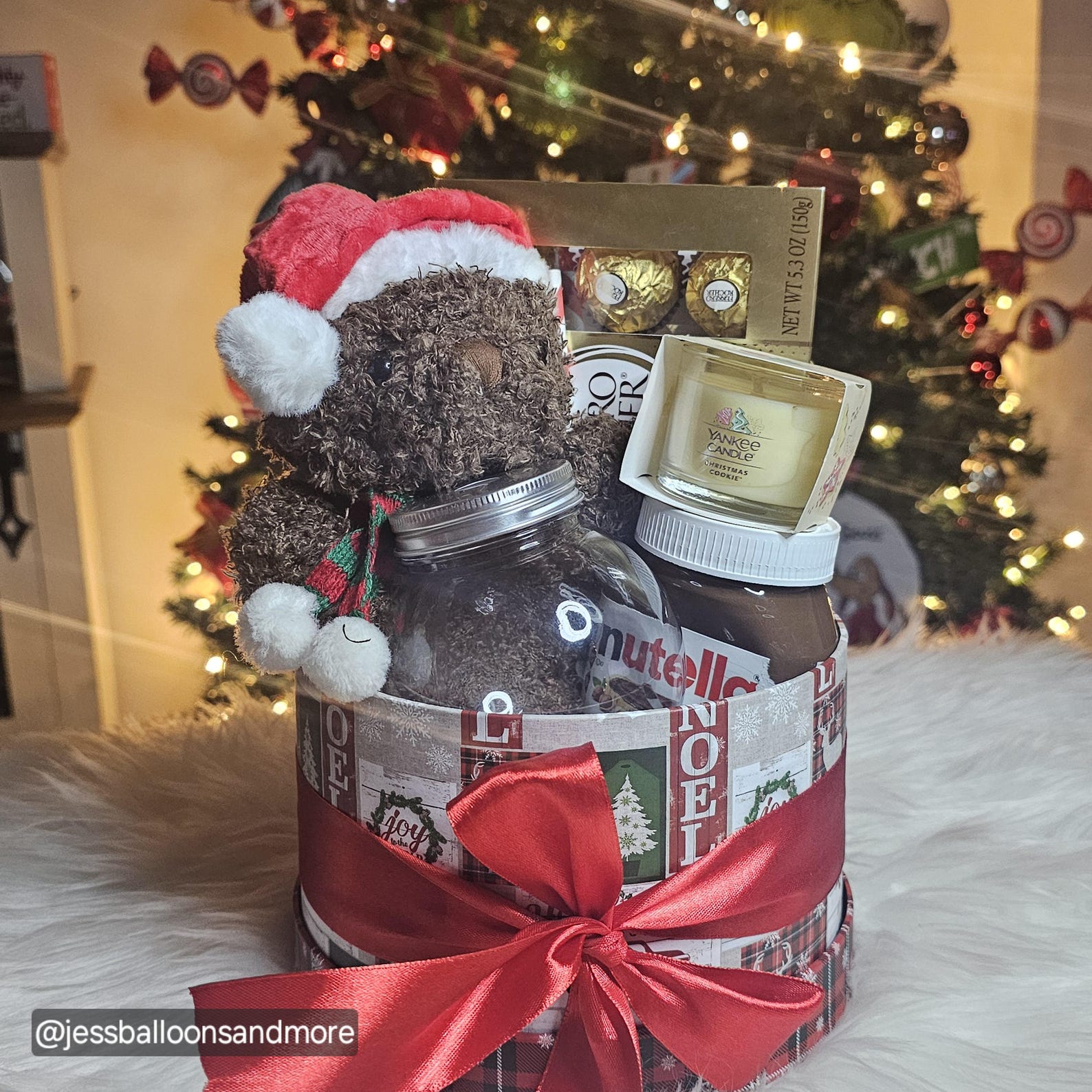 Holiday Christmas Gift Box, Christmas Gift, Gift Basket, Ferrer Rocher ...