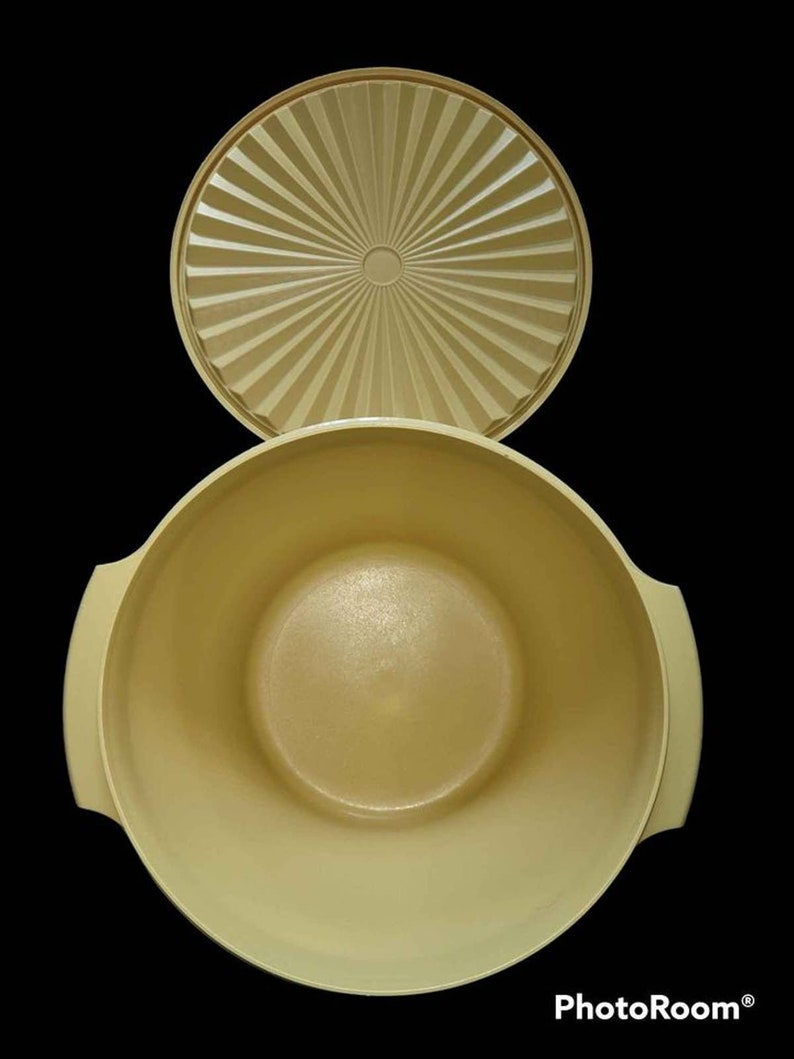 Vintage Tupperware Harvest Gold Serving Bowl - Etsy