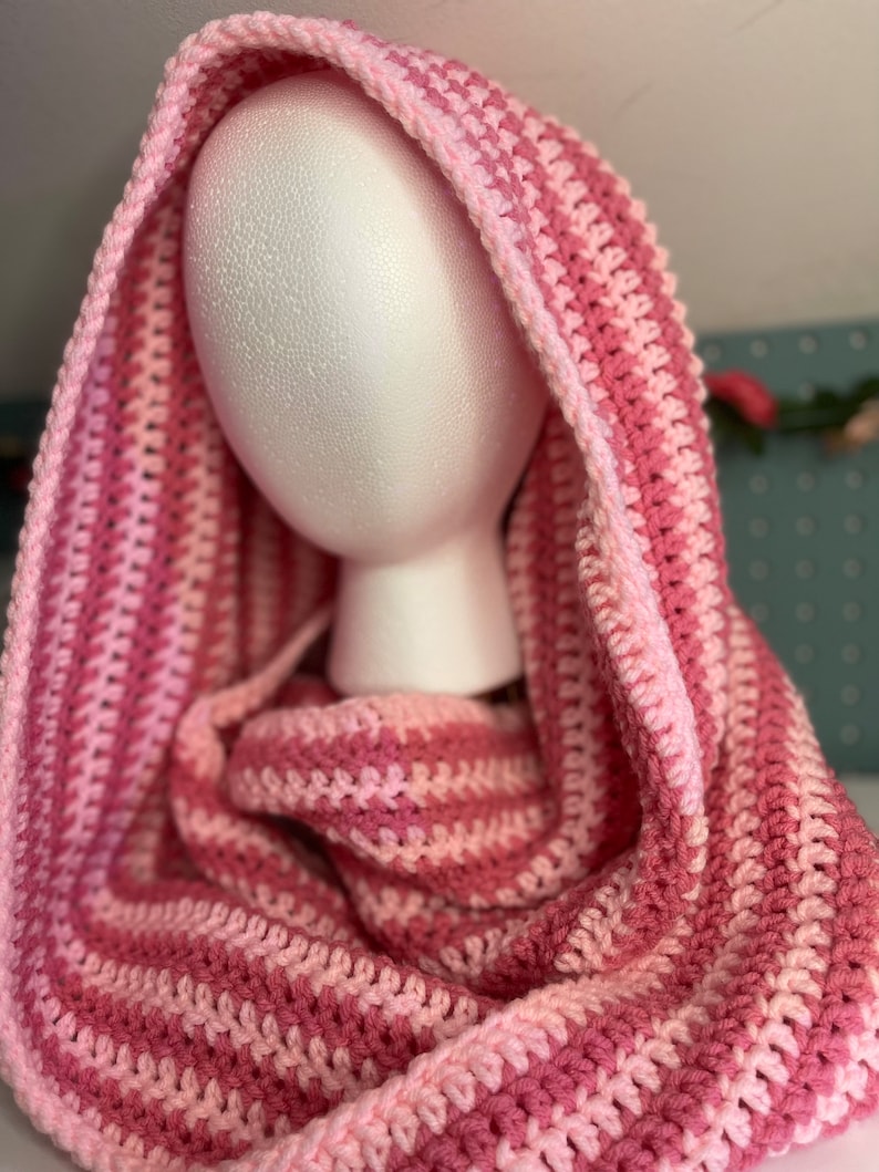 The Enid Snood Crochet Pattern - Etsy