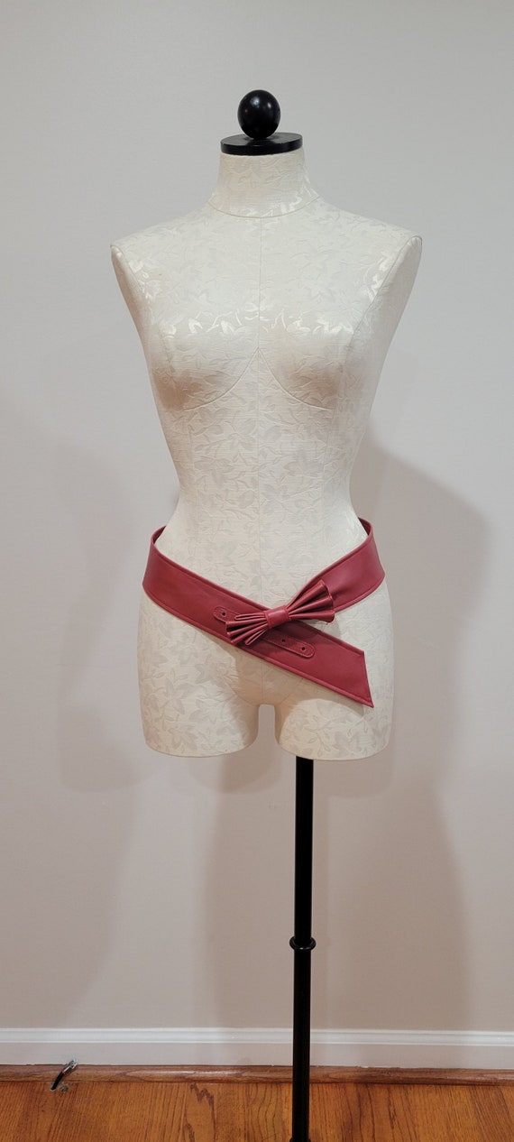 Vintage red bow belt - Gem