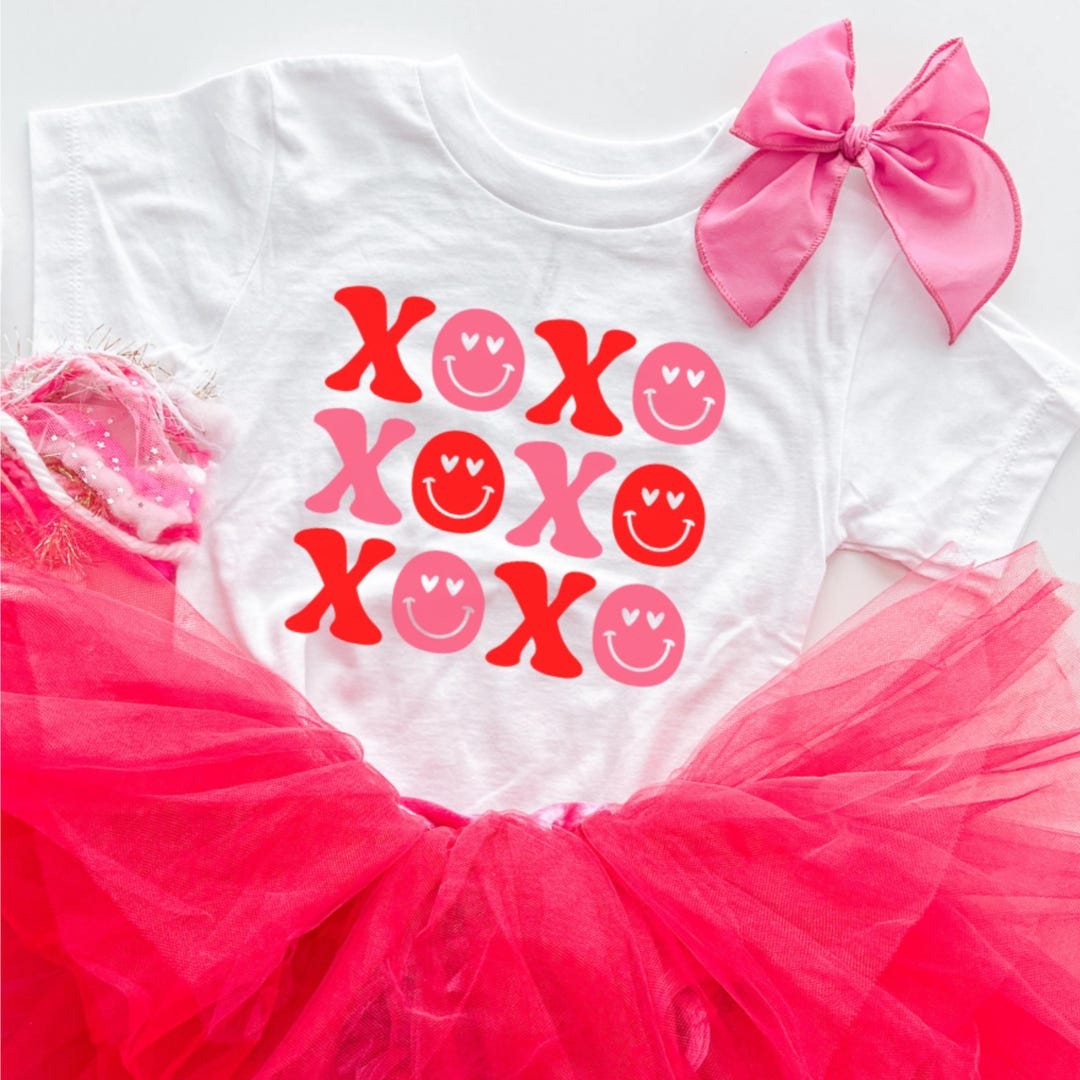 XOXO Smiley Toddler & Kids Valentine's Day T-shirt - Etsy