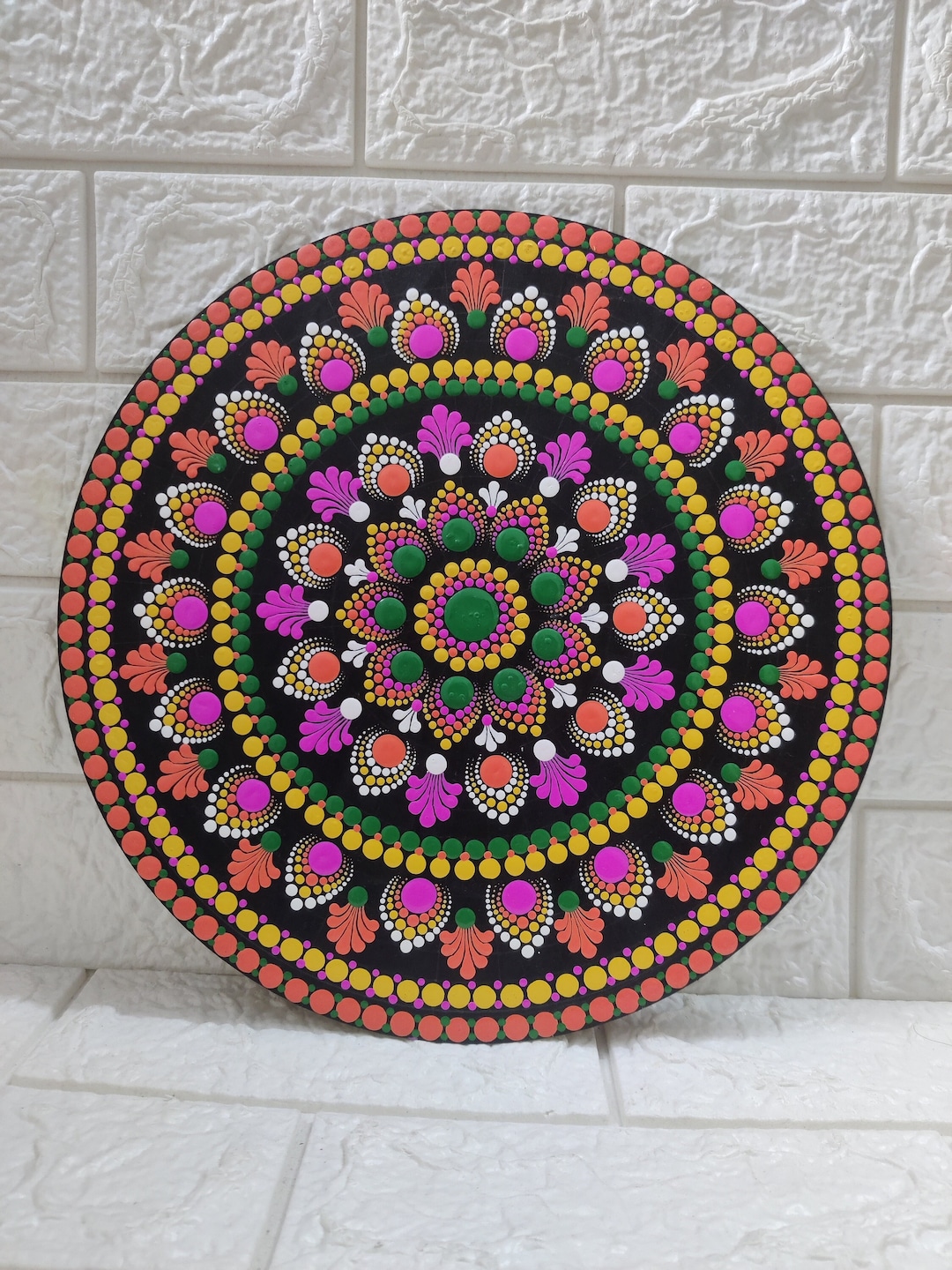 Dot Mandala Art on MDF Board - Dot Mandala - Dot Art - Handmade Mandala ...
