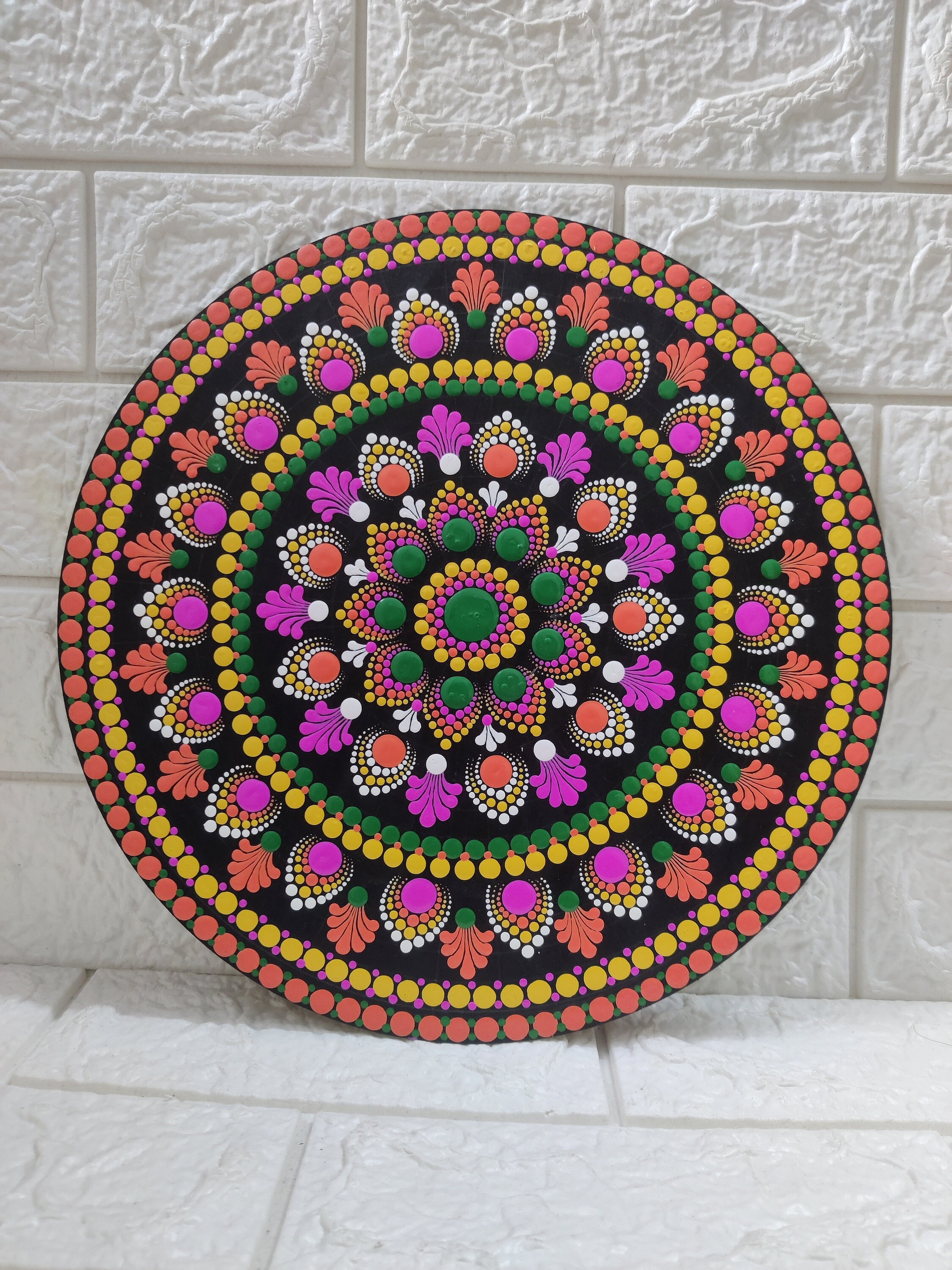 Dot Mandala Art on MDF Board - Dot Mandala - Dot Art - Handmade Mandala ...