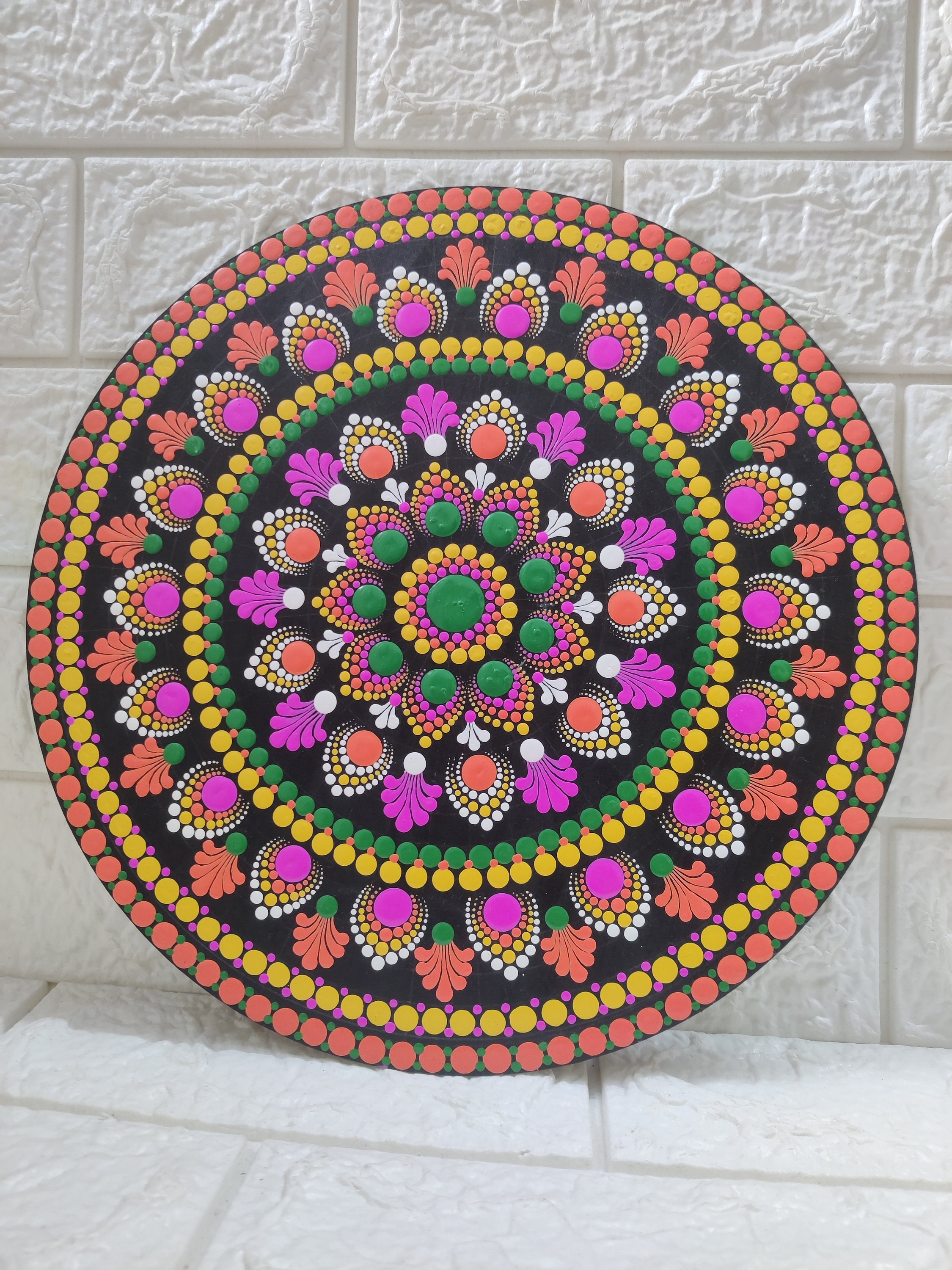 Dot Mandala Art on MDF Board - Dot Mandala - Dot Art - Handmade Mandala ...