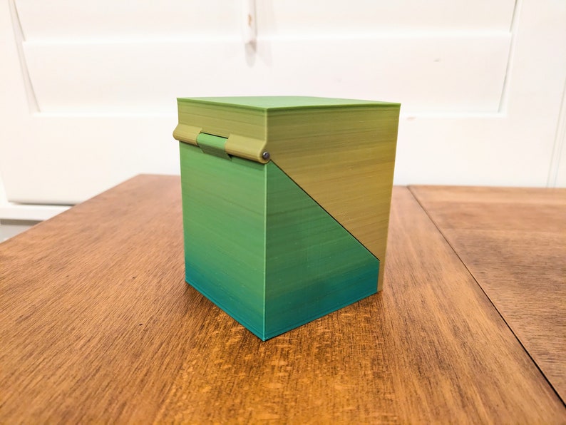 3D Printable Deck Box With Window - .STL File for 100-card Commander ...