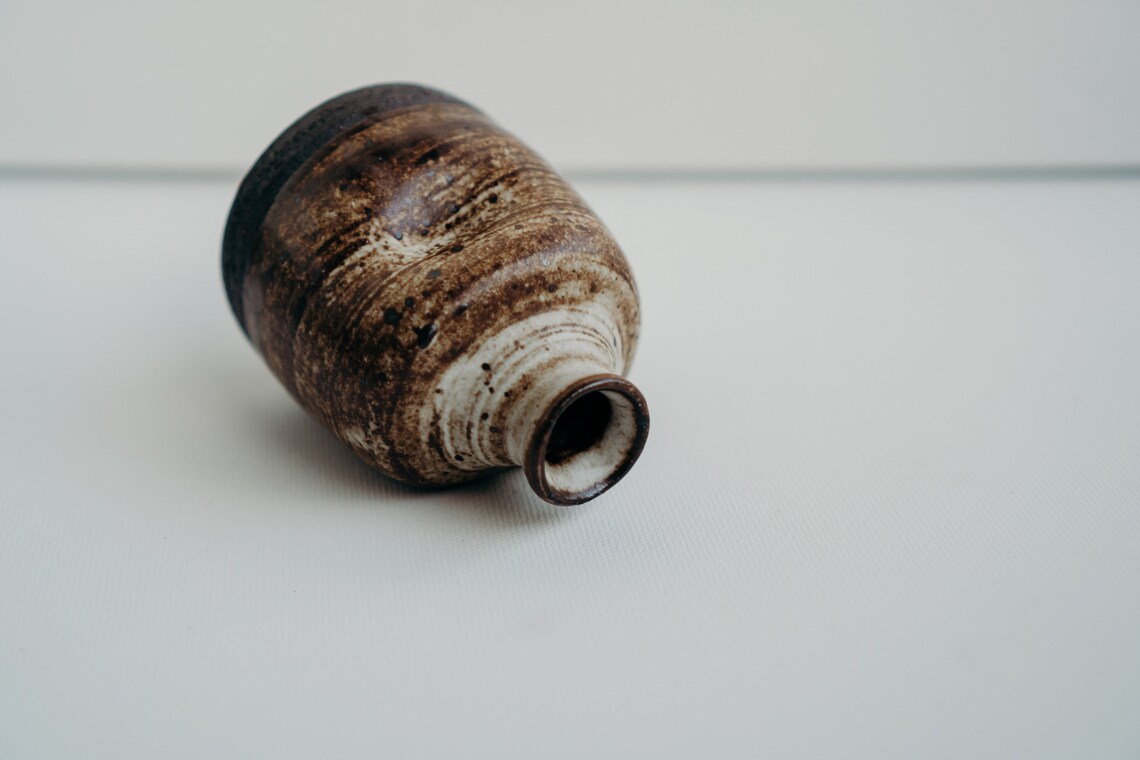 Small Pinched Vase - Etsy