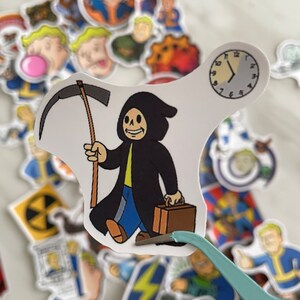 50pcs Fallout Stickers Vinyl Decal Vault Boy Sticker Pack, Matte Finish ...