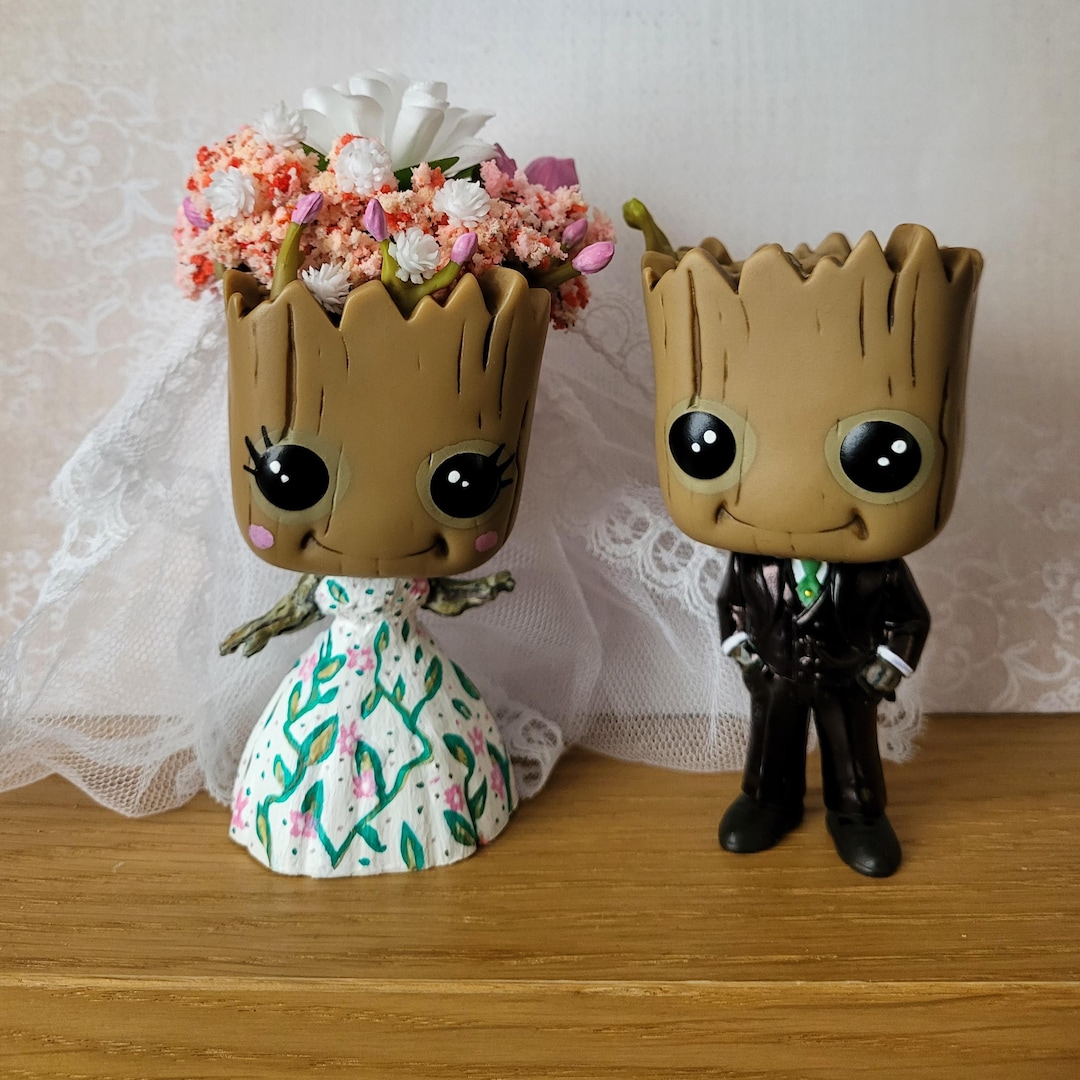 CUSTOM Fantasy Funko Pop Wedding Decoration Character Figures Cake ...
