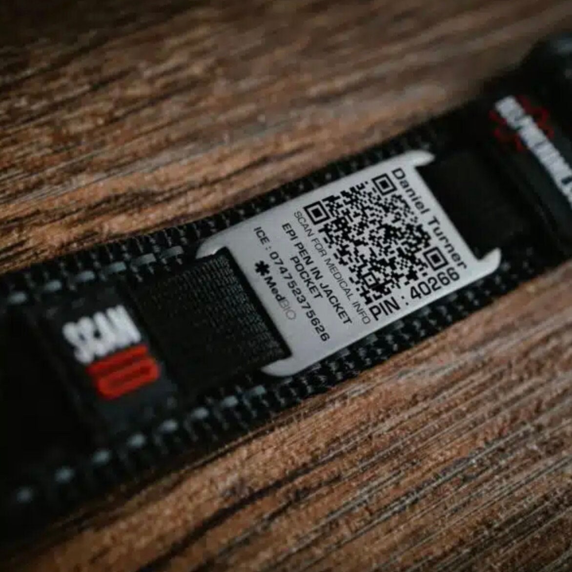 Medical Emergency Contact Qr Code Bracelet, Medical Information ...