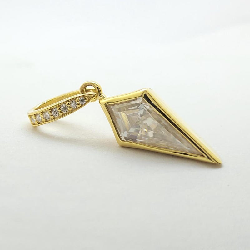 Kite Necklace - Etsy