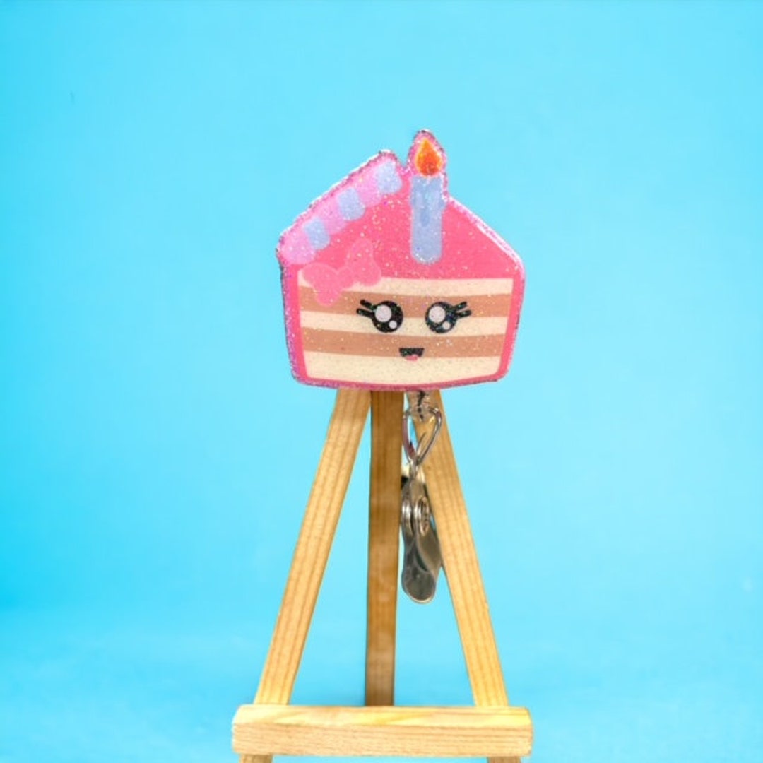 Birthday Cake Badge Reel, Interchangeable Badge, Cute Birthday Gift ...