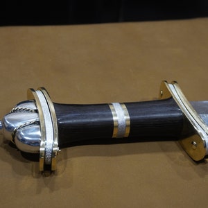 Minerva Authentic Hand Made Viking Sword, Damascus Real Kings Sword ...