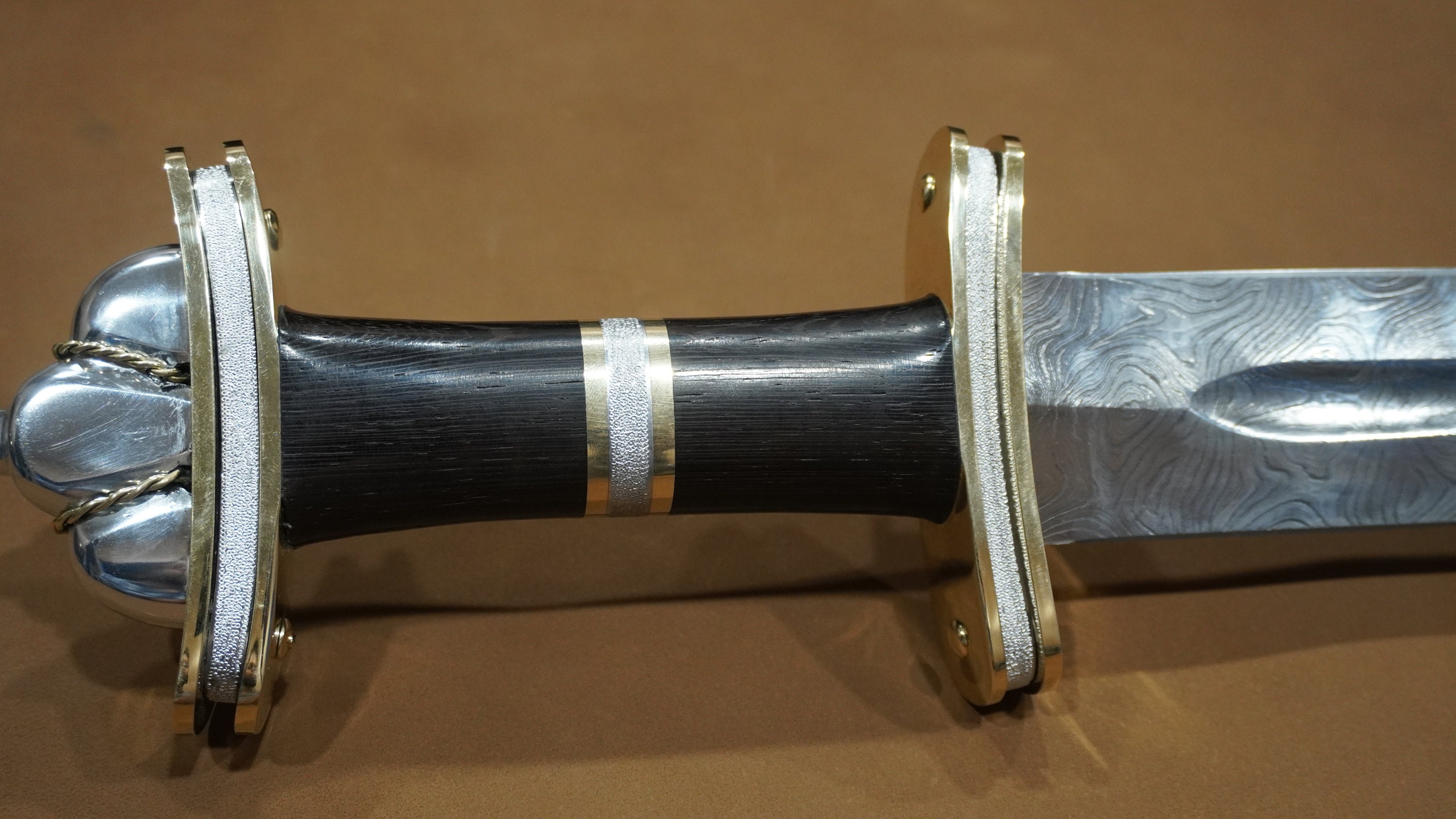 Minerva Authentic Hand Made Viking Sword, Damascus Real Kings Sword ...