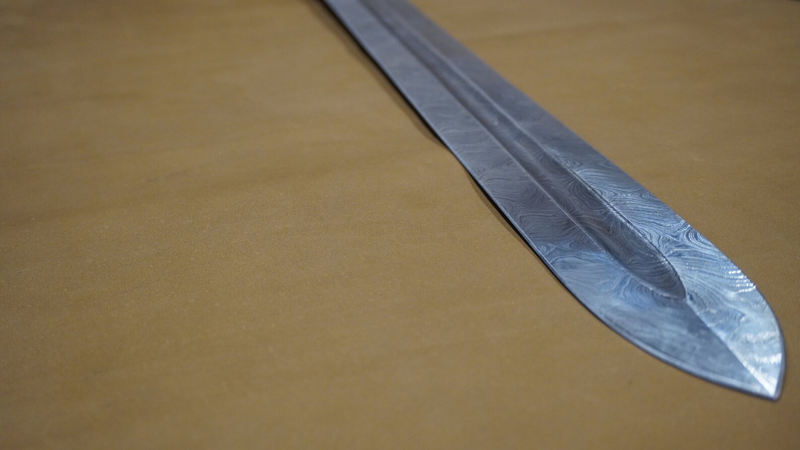 Minerva Authentic Hand Made Viking Sword, Damascus Real Kings Sword ...