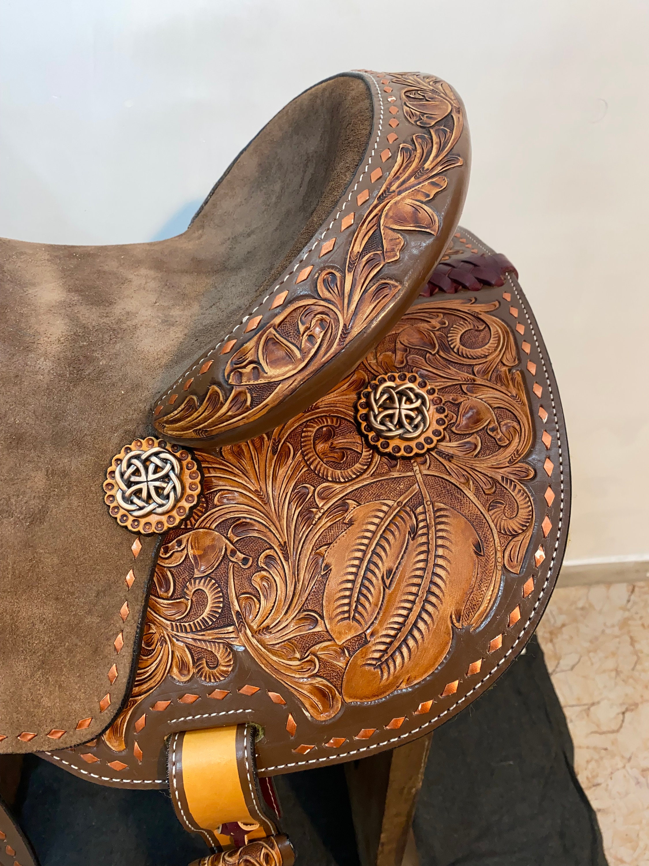 Mousm Argentina Leather Saddle Barrel Typr With Back Billets and 3 ...