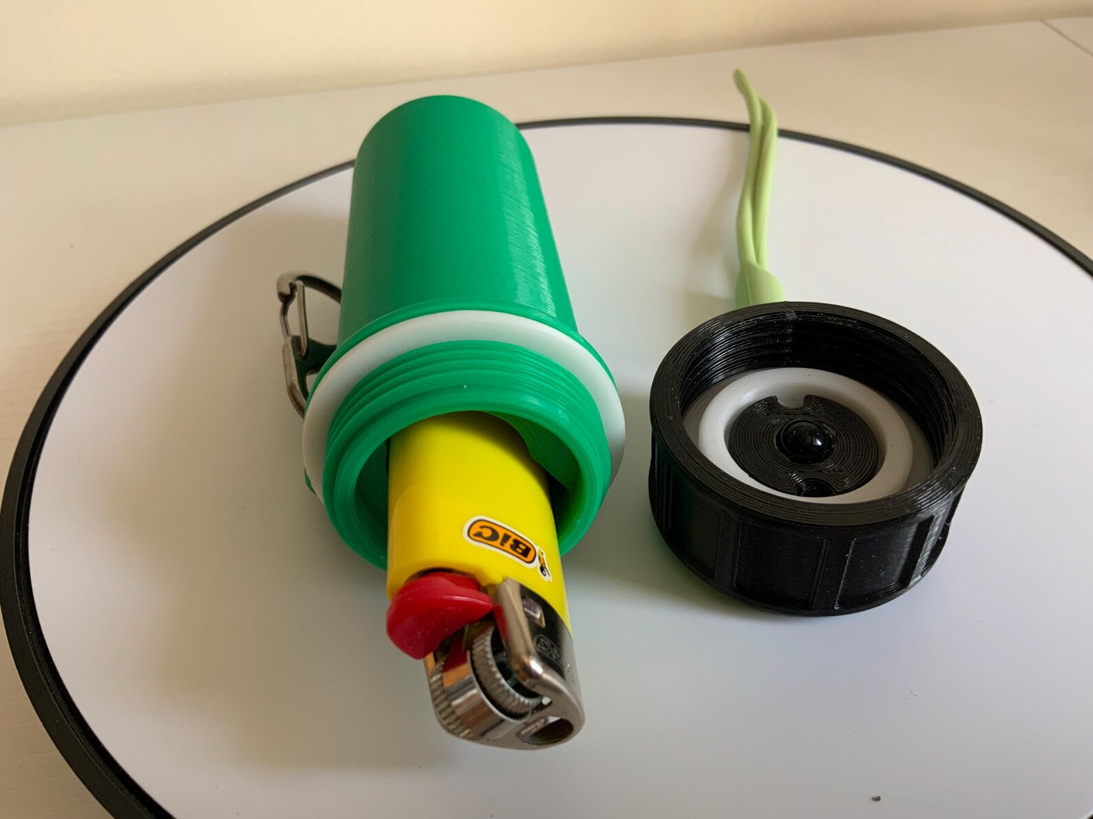 A Lighter Safe V2 - Disposable Lighter Storage for Bushcraft Camping ...