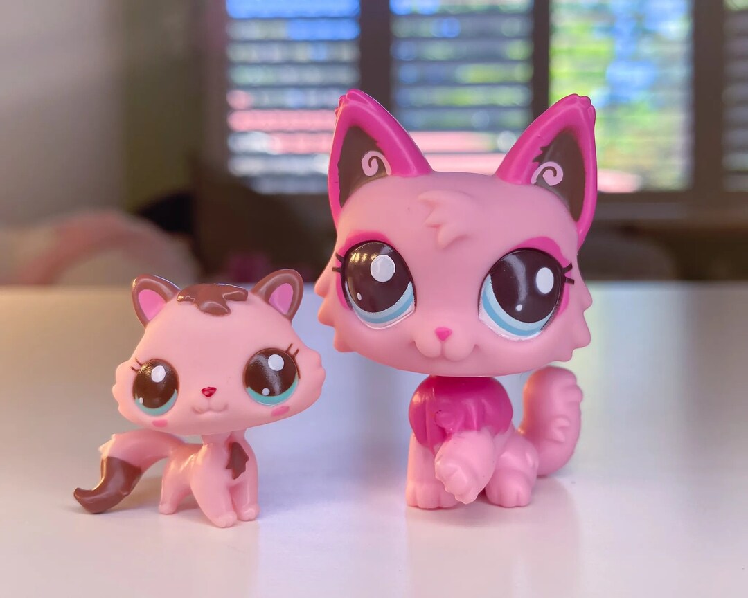 Littlest Pet Shop Authentic LPS Mommy and Baby Wolf Cat 2664 2665 - Etsy