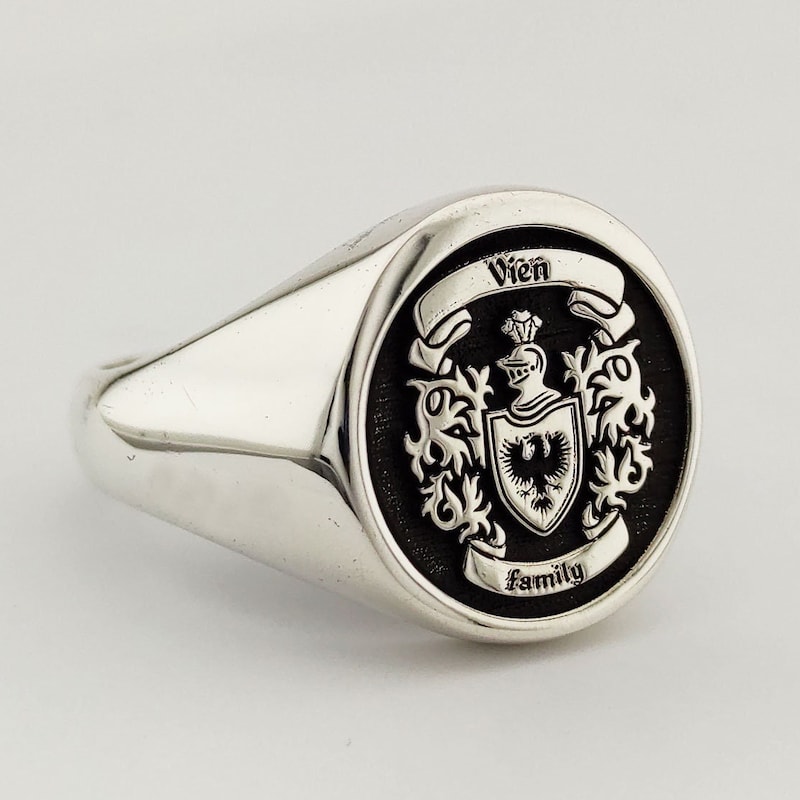 Family Crest Ring - Etsy