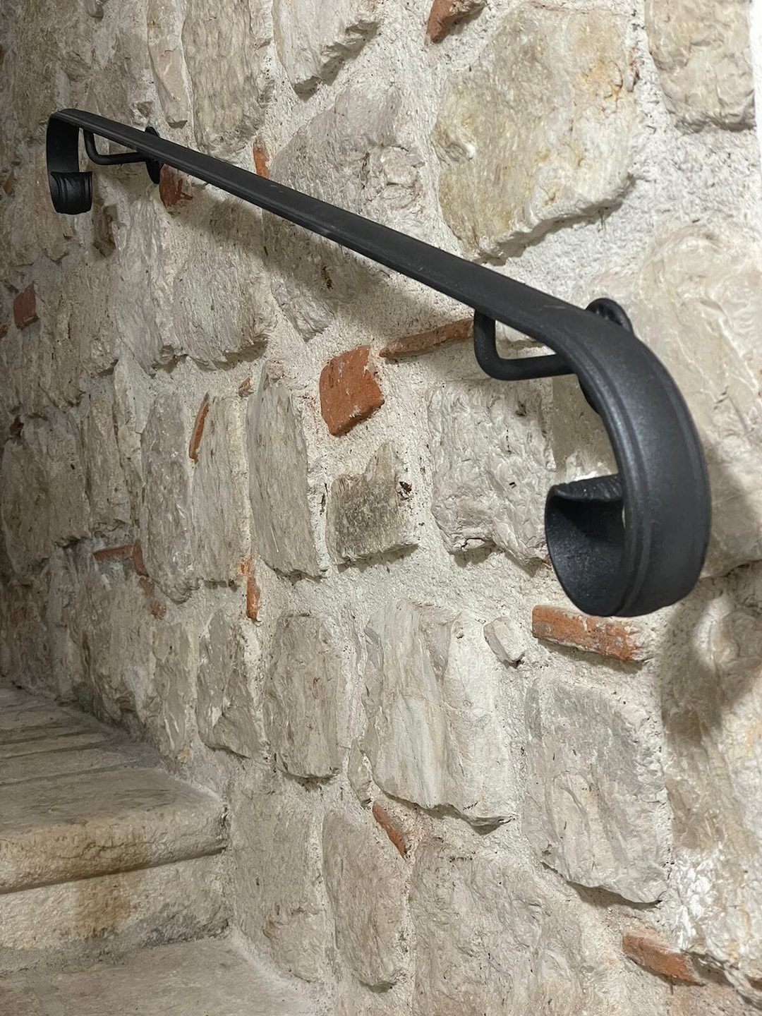 Handcrafted Wrought Iron Handrail With Roman Hedgehog – Lengths 50-450 ...