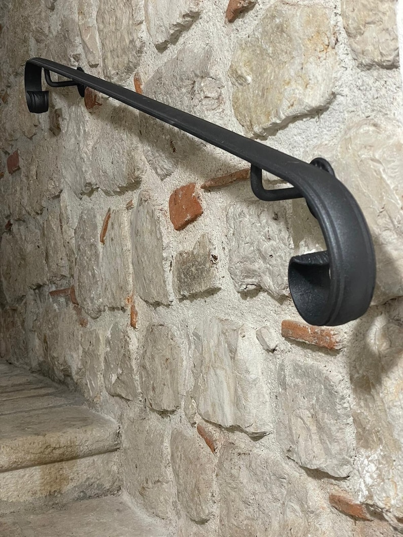 Handcrafted Wrought Iron Handrail – Roman Hedgehog – Anthracite Black ...
