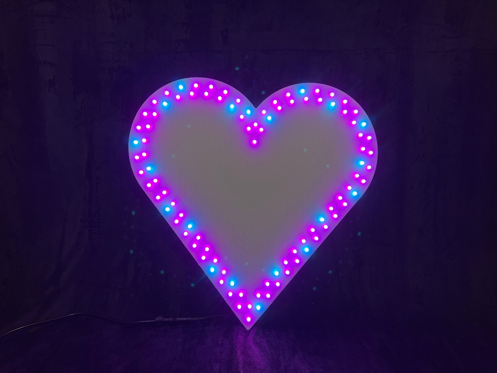 WS2811 12v Smart LED Heart Prop - 50 or 100 LED - Light Show Prop ...