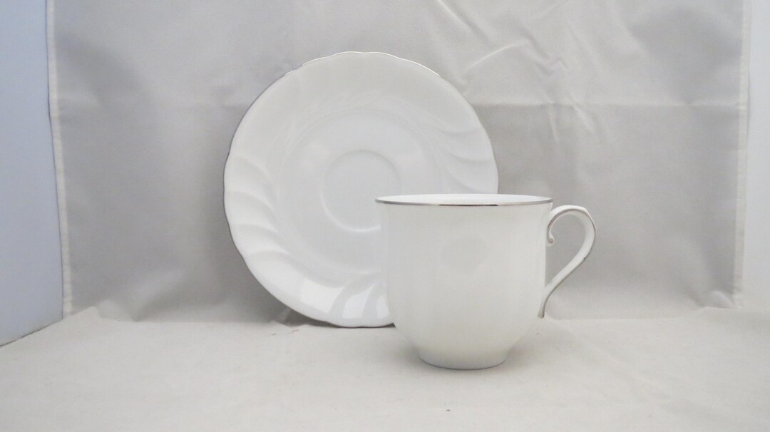 Set of 4 Mikasa Wedding Band Platinum Flat Cup & Saucer Sets - Etsy