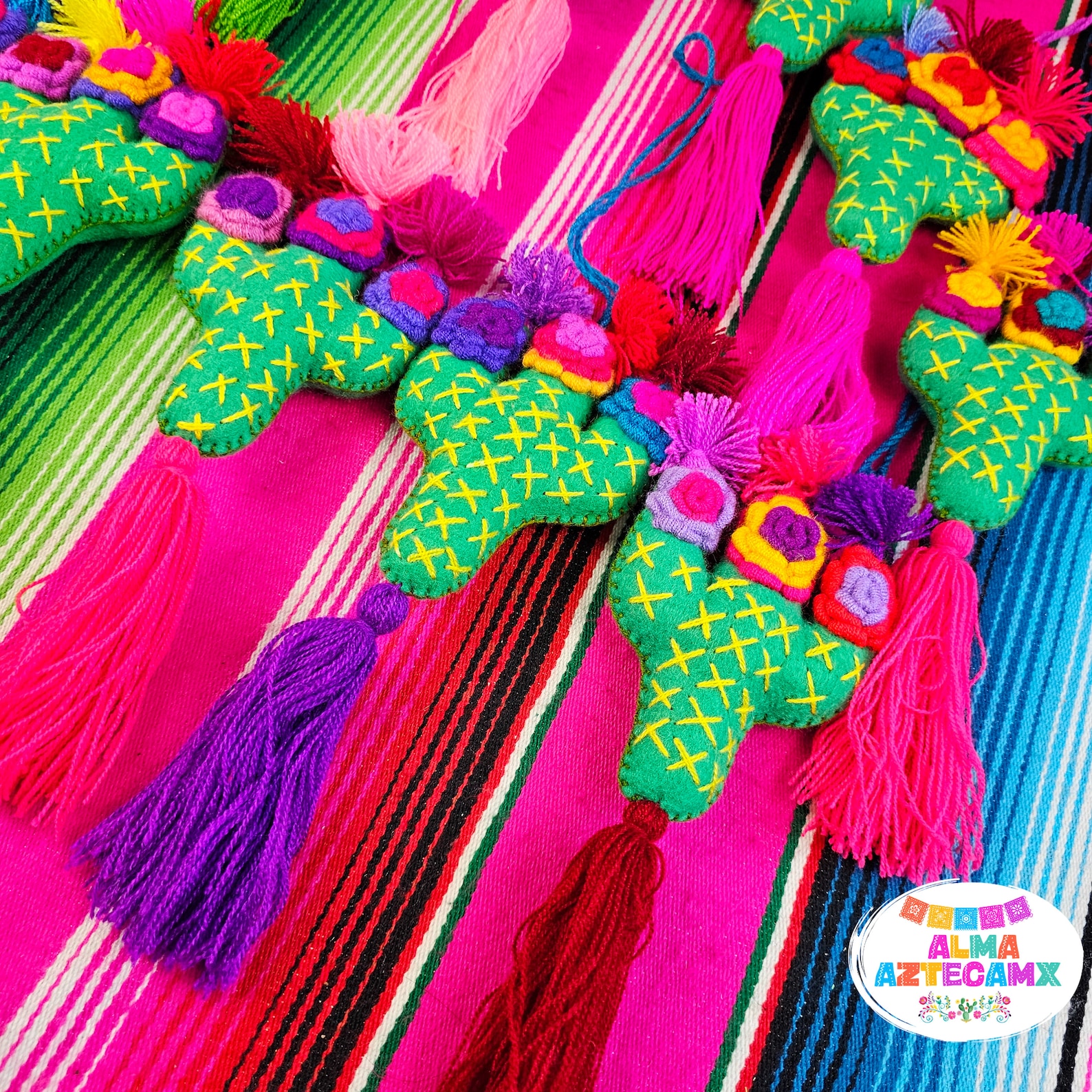 Cactus Tassel Embroidered Felt / Nopal Bordado a Mano / Handbag ...