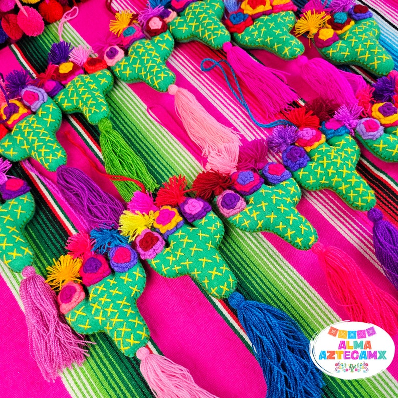 Cactus Tassel Embroidered Felt / Nopal Bordado a Mano / Handbag ...