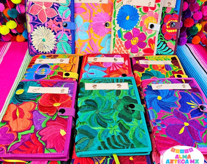 Embroidered Notebook Floral / Libretas Bordadas - Etsy