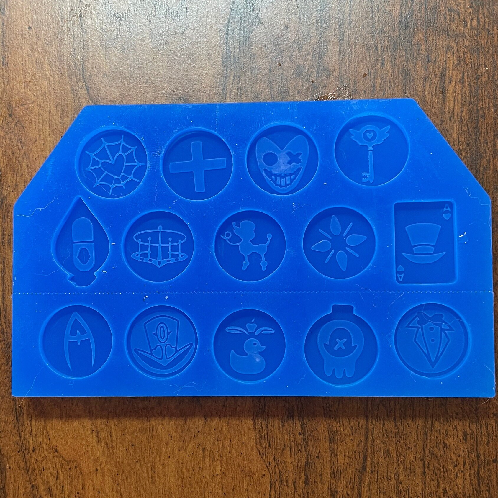 SILICONE MOLD Hazbin Hotel Pin Token Mold Charlie Vaggie Alastor Niffty ...