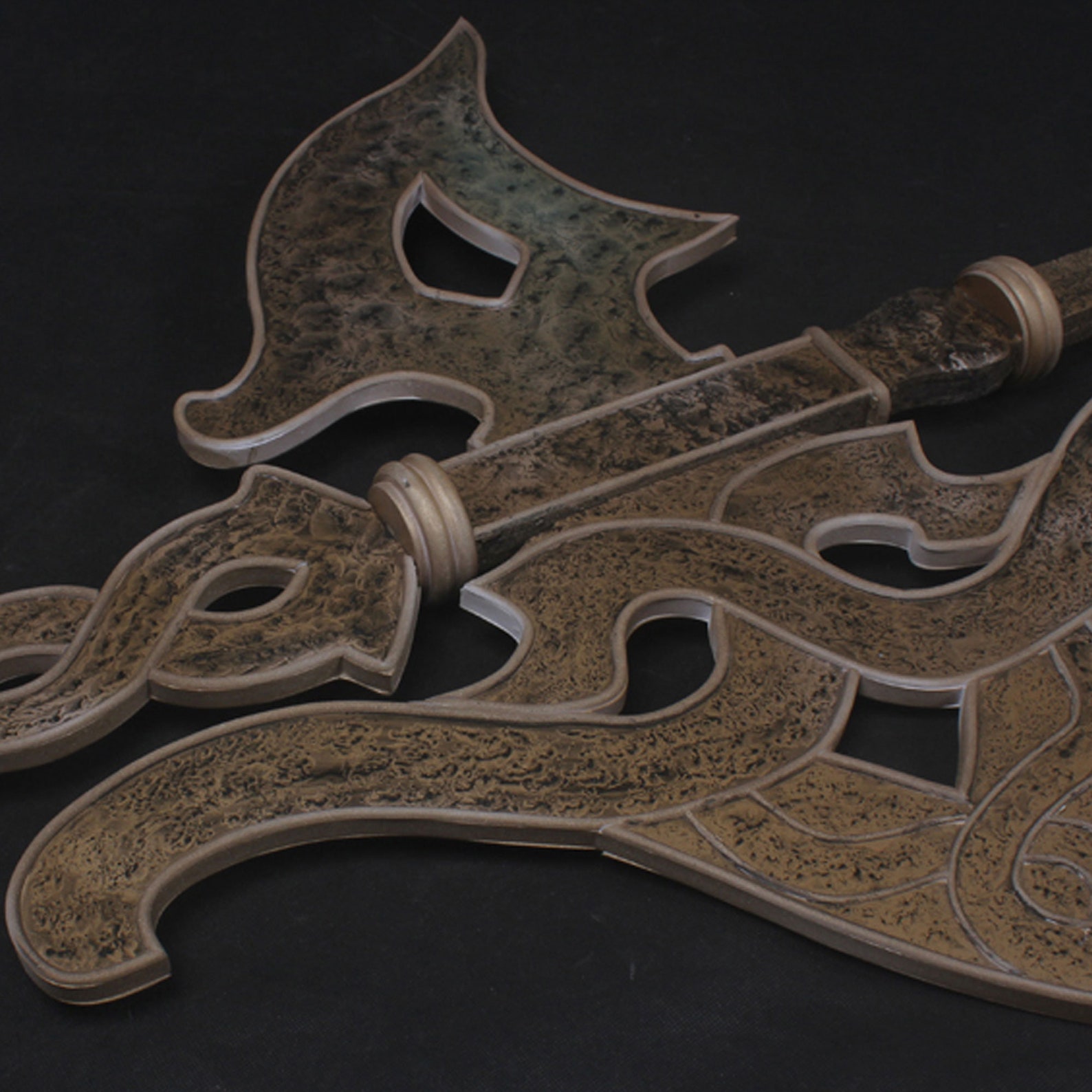 Golden Halberd Replica Elden Ring Cosplay Accessory. Golden Weapon ...