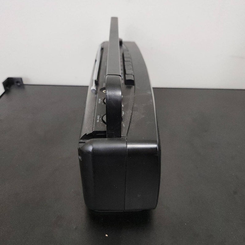 Vintage Radio Shack Boom Box AM FM Stereo Cassette Player No Cord, C ...