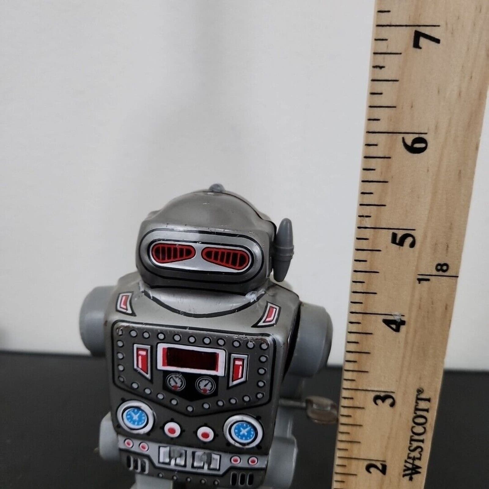 Captain Robot Vintage Wind up Walking Robot Toy MTU Korea Tin Toy Works ...