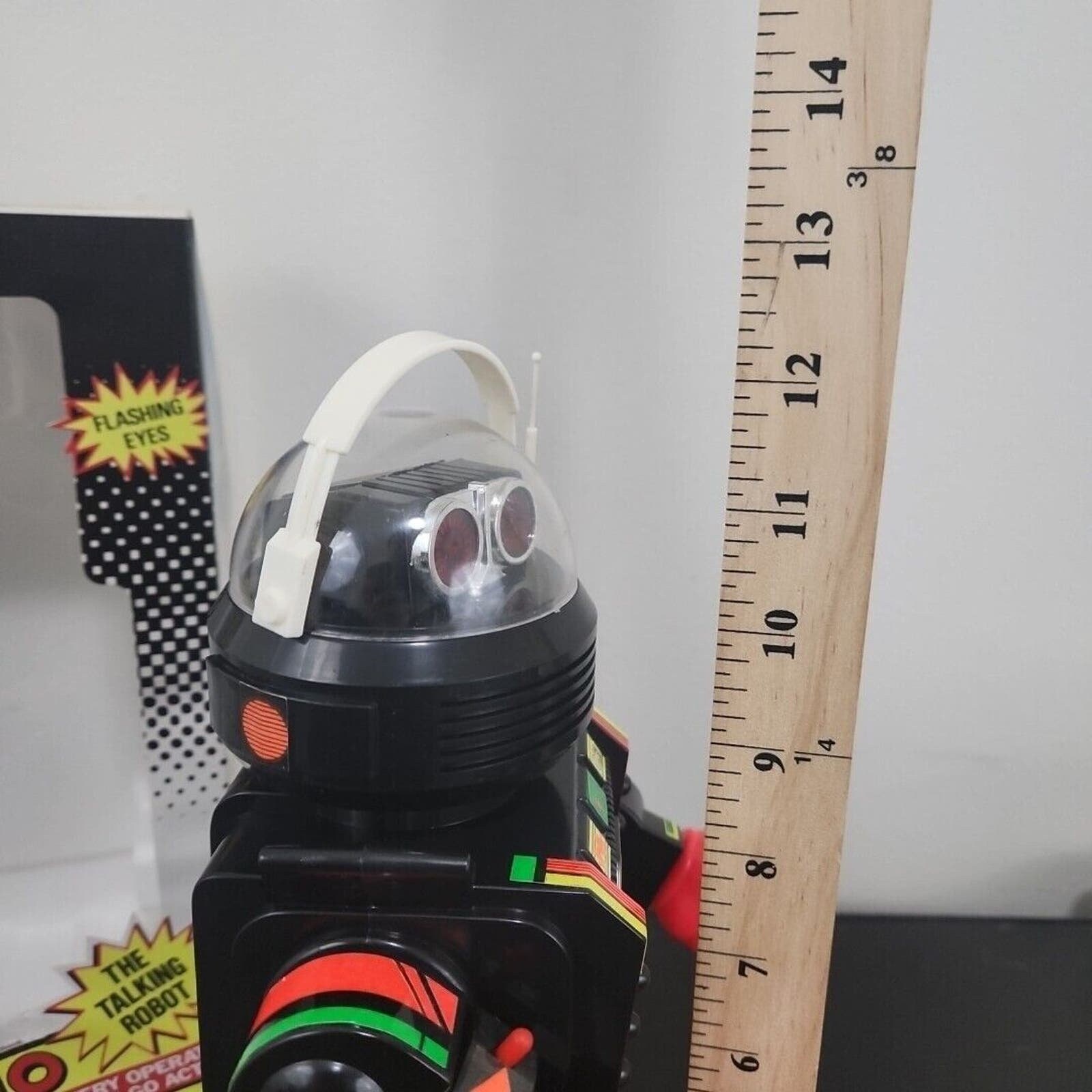 SUPER RARE Cosmo Talking Robot in Time Products Hong Kong Not Working ...