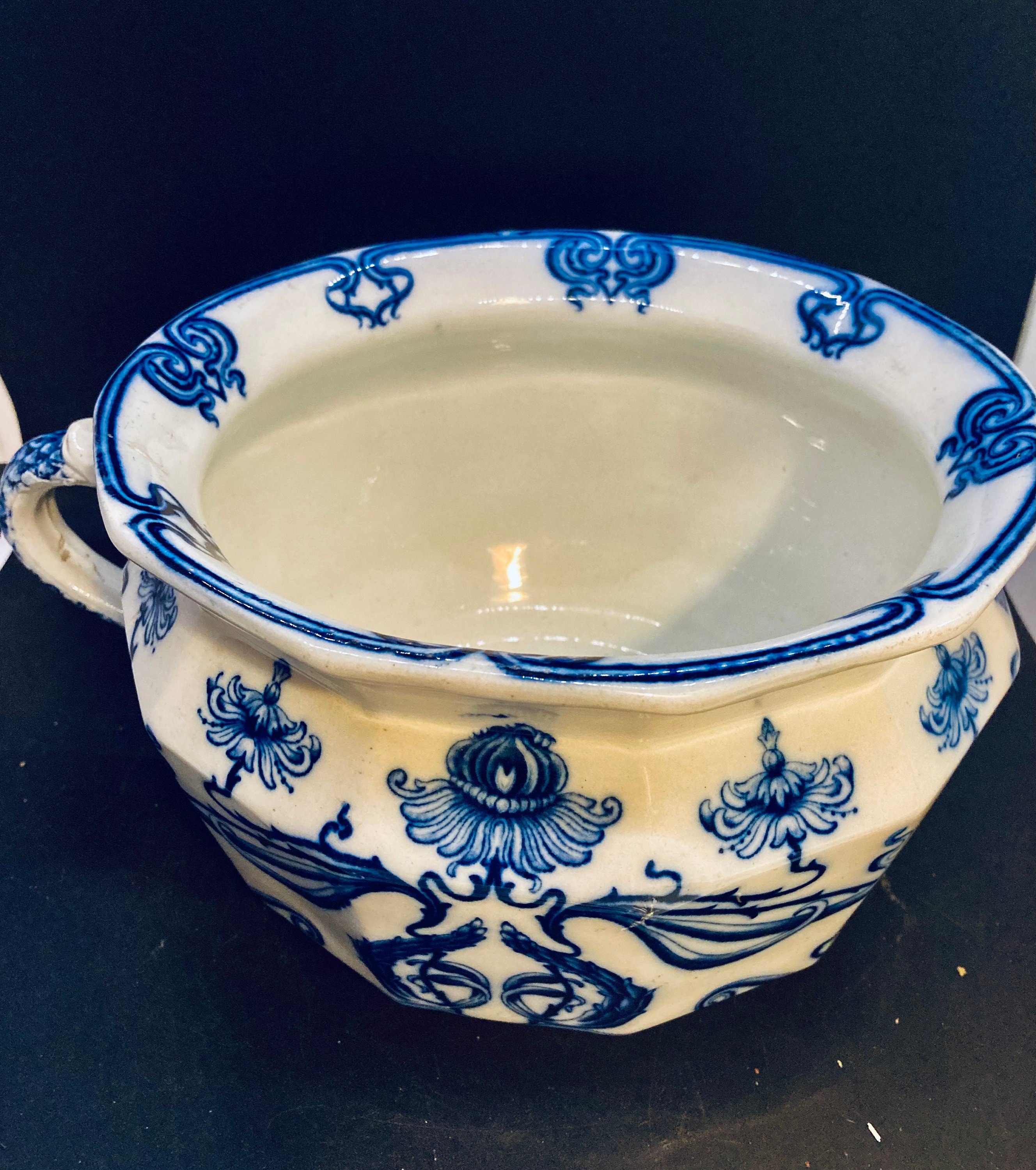 Vintage Flow Blue Stoneware Chamber Pot - Etsy